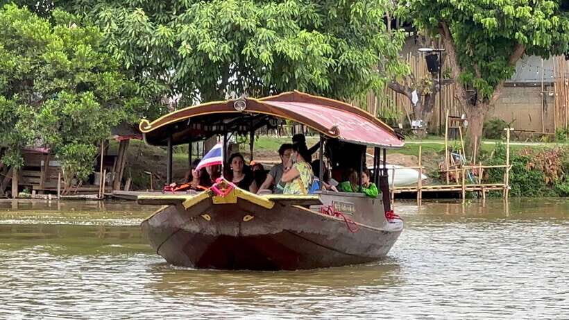 Chiang Mai: Mae Ping River Cruise & Optional Transfer - Visiting the Local Farm and Farmhouse