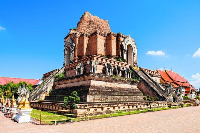 Chiang Mai Temples Hopping - Transportation, Duration, and Group Size