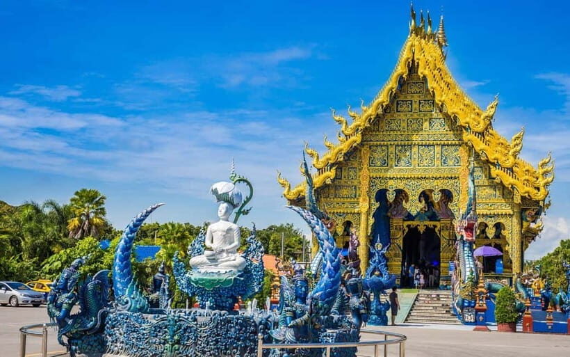 Chiang Mai : White and Blue Temples and Lalita Cafe - What Travelers Can Expect