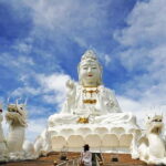 Chiang Rai: Excursion White, Blue,Red Temples & Lalitta Café - The Journey Begins: From Chiang Mai to Chiang Rai