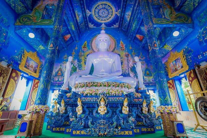 Chiang Rai Must-See Tour  7 Icons, Lunch & Small Group(9pp) - Transportation & Group Size