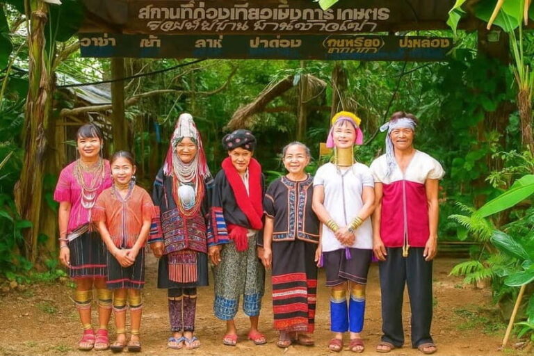 Chiang Rai: Private Tour with Driver and Custom Itinerary - What Makes This Tour Stand Out?