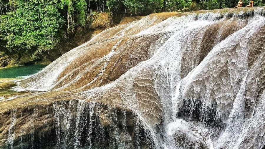 Chiapas: 4-Day Highlight Tour - Day 2: Waterfalls and Palenque