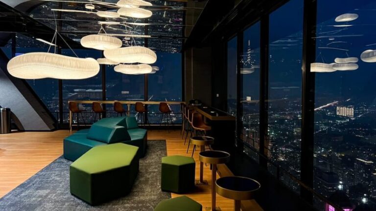 Chicago: 360 CHICAGO & Hop-on Hop-off Bus Tour (Save 20%) - What You Can Expect from the Itinerary