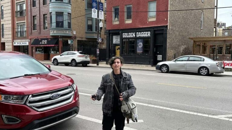 Chicago's Lincoln Park: Guns, Guitars & Gangsters - What Makes This Tour Stand Out