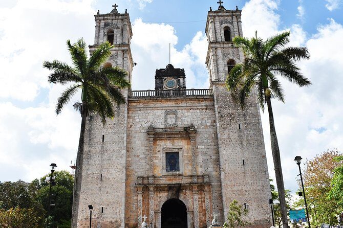 Chichen Itza Day Trip from Tulum Including Cenote and Lunch - Cenote Saamal: A Refreshing Break