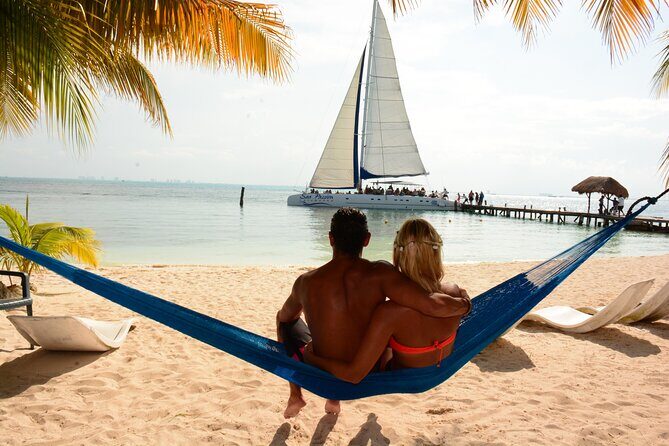 Chichen Itza Early Access & Catamaran to Isla Mujeres - Who Will Love This Tour?