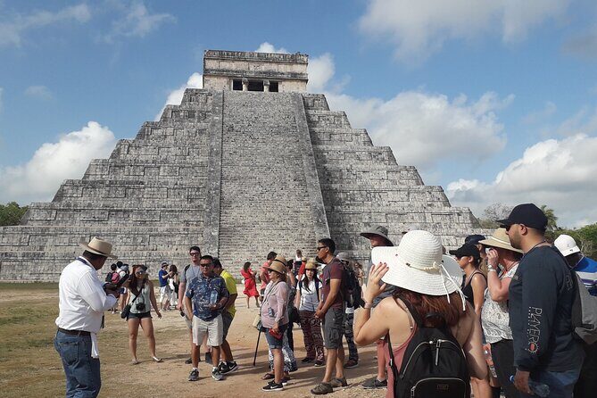 Chichen Itza Early Access Tour with Expert Guide & Buffet Lunch - The Architectural Marvels
