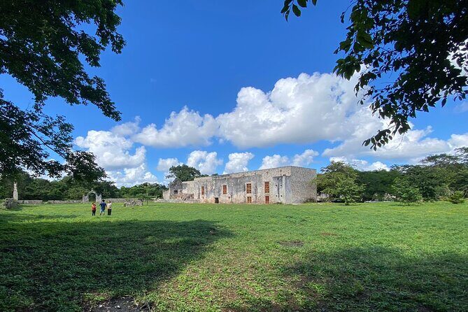 Chichen Itza Mayan Flavors and Jungle at Hacienda Privada with Cenote - Exploring Chichen Itza