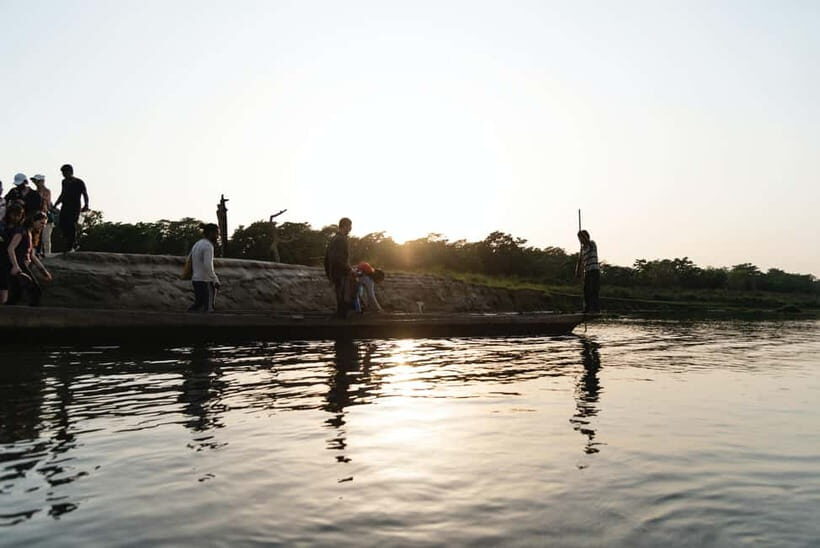 Chitwan Elegance: A 3-Day Luxury Wildlife Experience - Key Points