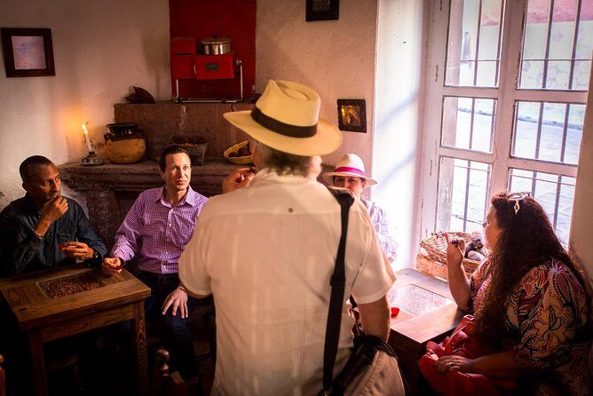 Chocolate and Cobblestones Tour with Taste of San Miguel - Tasting the Flavors: Sweet & Savory Chocolates