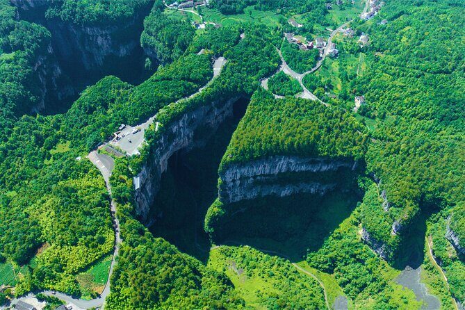 Chongqing Wulong Exploration Private Day Tour With the Lunch - Authentic Experiences & Genuine Value