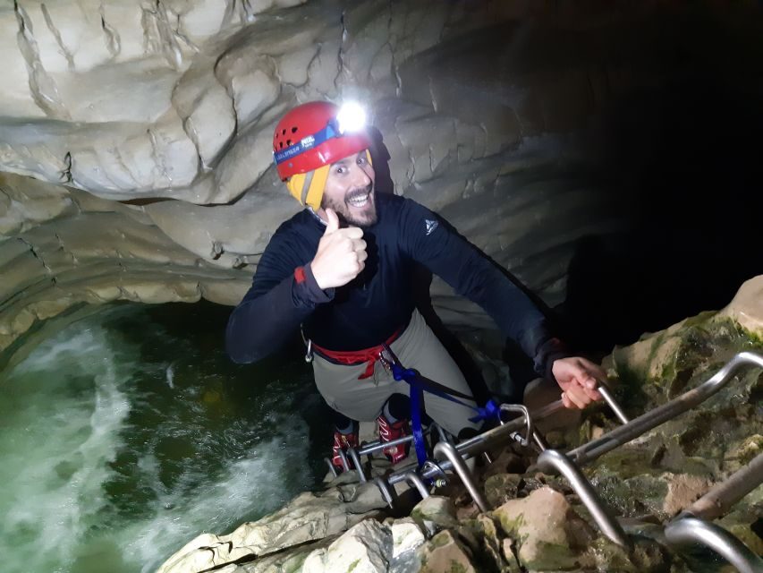 Christchurch: Cave Stream & Castle Hill Tour - Highlights of the Tour