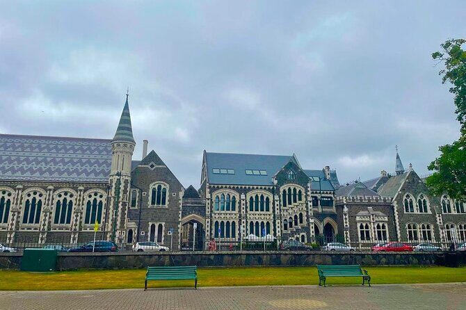 Christchurch City Private Day Tour with Gondola - Exploring Christchurch in Style and Comfort