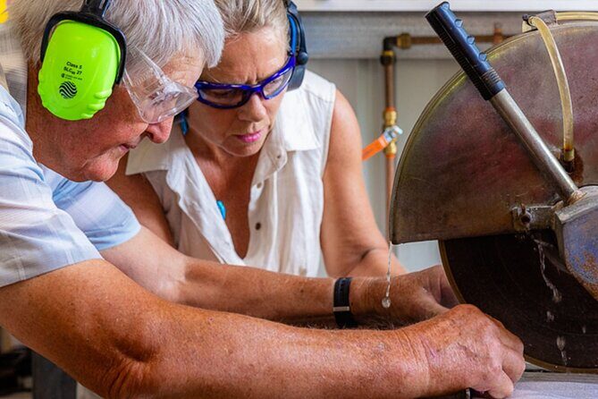 Cindy Poole Glass Artist: Discover and Create Experience - Practical Details & Tips