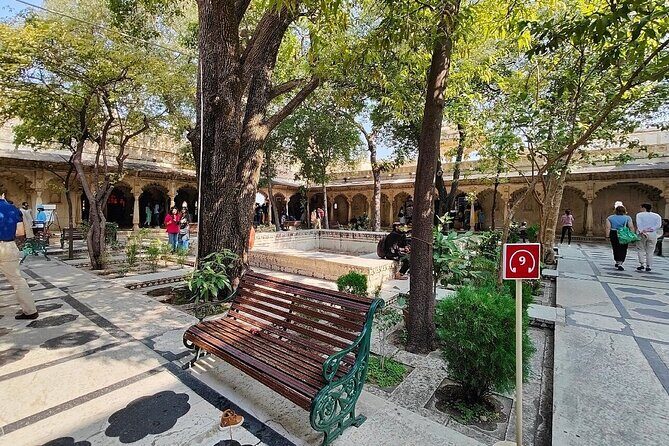 City Palace, Udaipur Museum Skip-the-Line tickets & guide - FAQ