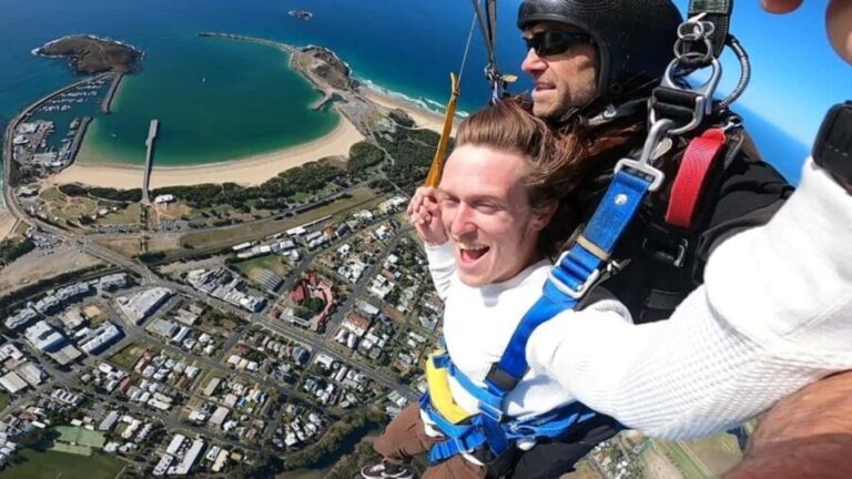 Coffs Harbour: Max Freefall Skydive - Who Will Love This Skydiving Experience?