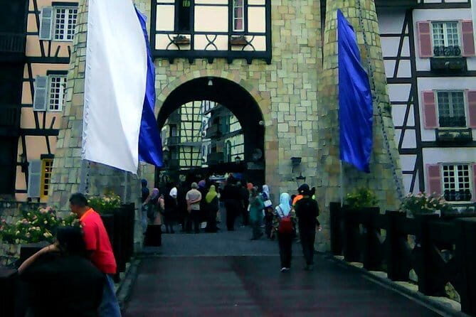 Colmar Tropicale, Bukit Tinggi with a Batu Caves Day Tour - An Overview of the Tour Experience