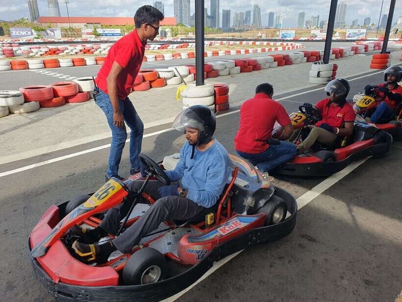 Colombo: Go-Karting and Street Food Tasting on Rooftop Bar - Detailed Breakdown of the Experience