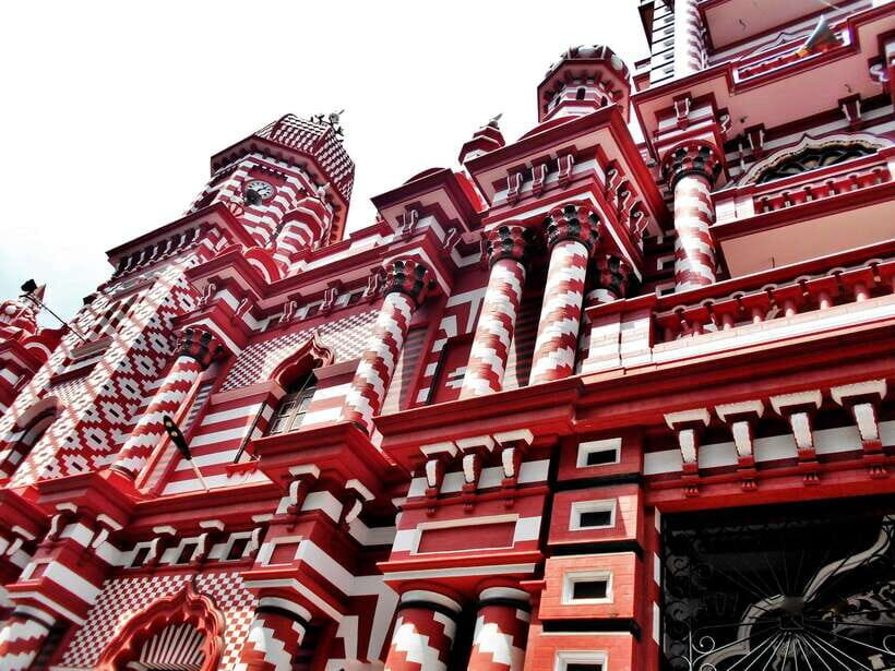 Colombo: One Day Private City Tour With Gangaramaya Temple - Key Points