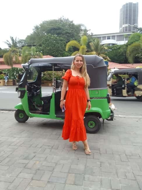 Colombo Private City Tuk-Tuk Tour with Local Guide & Pickup - Exploring Colombo on a Tuk-Tuk: The Practicalities