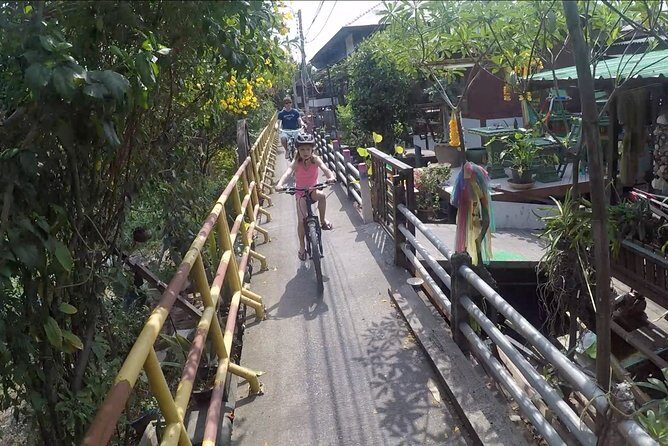 Colors of Bangkok Private tour - What the Reviews Teach Us