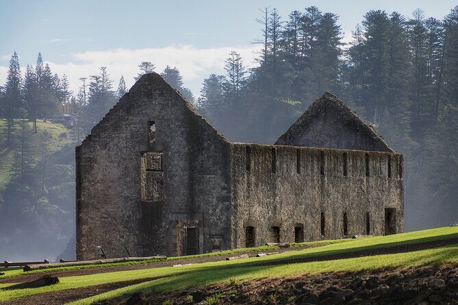 Convict Settlement Tour Norfolk Island - Transportation and Group Size