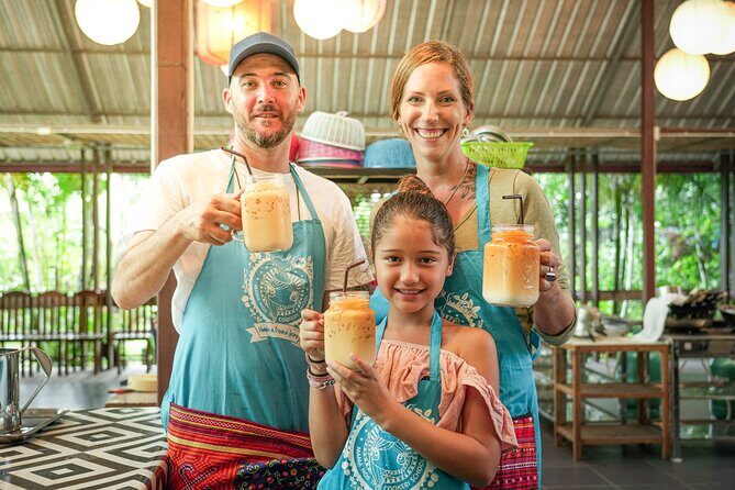Cooking Class with Organic Farm in Chiang Mai at Mama Noi - A Deep Dive into the Experience