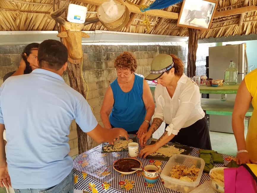 Cooking classes in Puerto Escondido (Learn how to cook Mole de Oaxaca). - What You Can Expect from the Tour