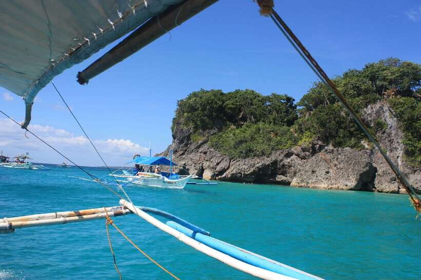 Coron: Barracuda Lake and Reef Garden Tour with Lunch - Practical Details and Considerations