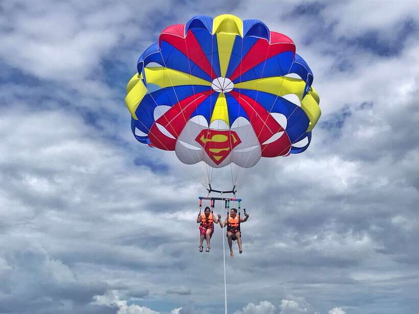 Coron: Parasailing Experience - The Details That Matter: Price, Safety, and Practicalities