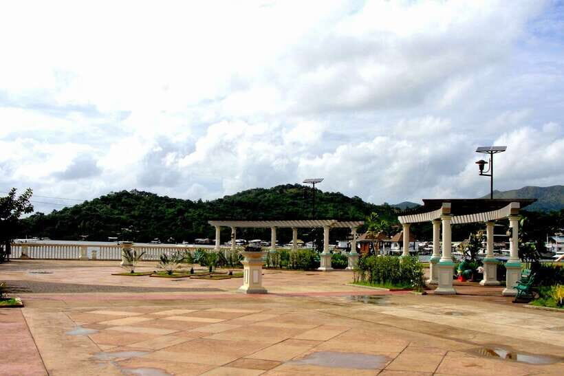 Coron: Town Tour with Maquinit Hot Spring - Practical Details and Value