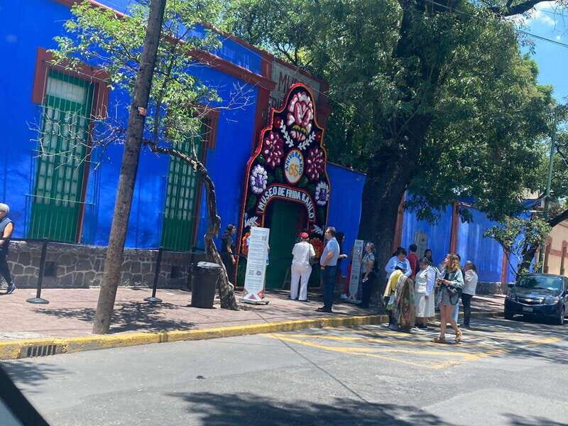 COYOACAN: FRIDA KAHLO STEPS IN COYOACAN AND SAN ANGEL CDMX - Who Will Enjoy This Tour?