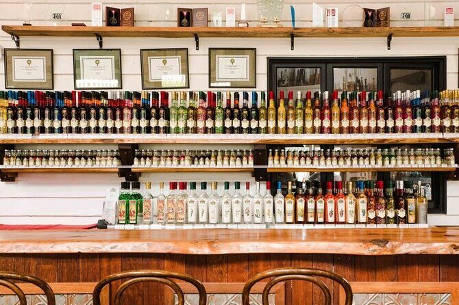 Craft Your Own Liqueur at Tamborine Mountain - Authenticity and Atmosphere