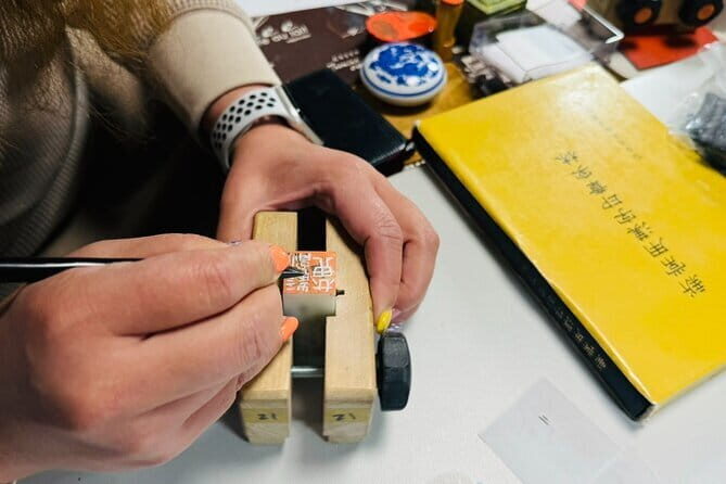 Create an Original Seal with Natural Stone and Otaru Artisans - The Historical and Cultural Context