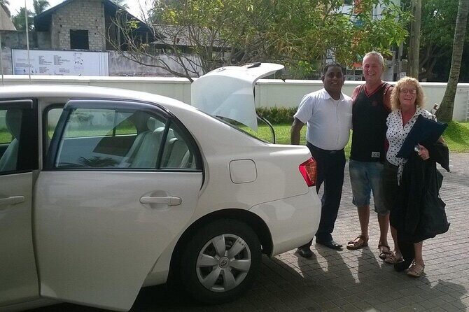 Cruise Passengers with Physical Challenges Explore Colombo by Car - Who Should Consider This Tour?