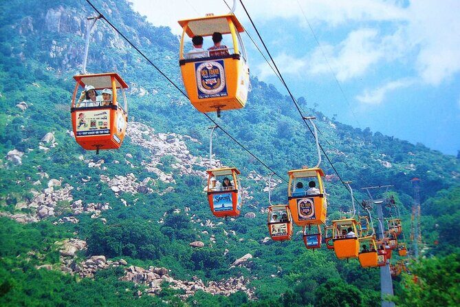Da Lat Full-day Tour with Langbiang Mountain, Datanla Waterfall, Crazy House - FAQ
