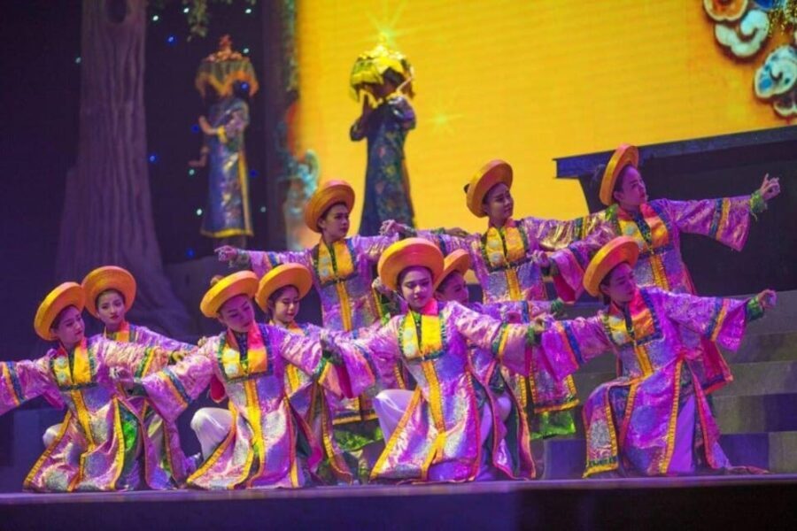 Da Nang: Charming Da Nang Show Ticket - The Perfect Blend of Tradition and Modern Technology