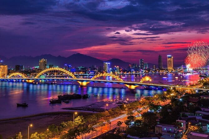Da Nang Evening Adventure: Dragon Bridge & Han River Private Tour - The Itinerary in Detail