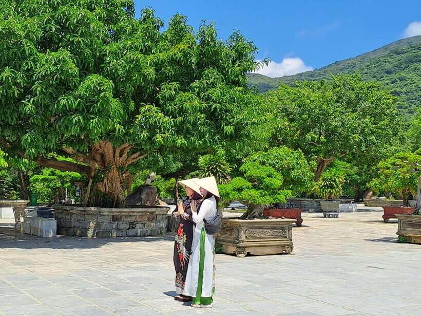 Da Nang: Lady Buddha, Marble Mountains and Am Phu Cave Tour - Why This Tour Excels