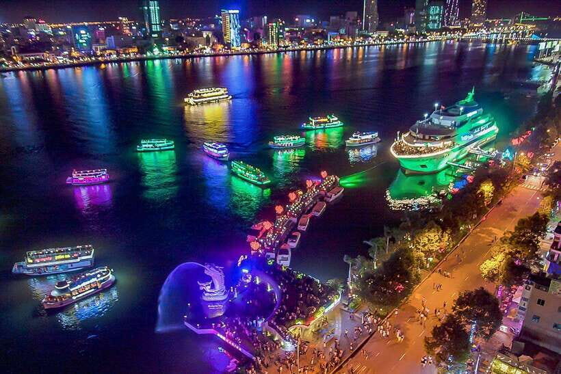 Da Nang Private Night Tour: Market, Sightseeing & Cruise - The Heart of the Tour: The Han River Cruise