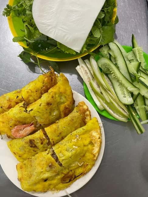 Da Nang: Vegan & Vegetarian Street Food Tour by Scooter - The Itinerary in Detail: What to Expect