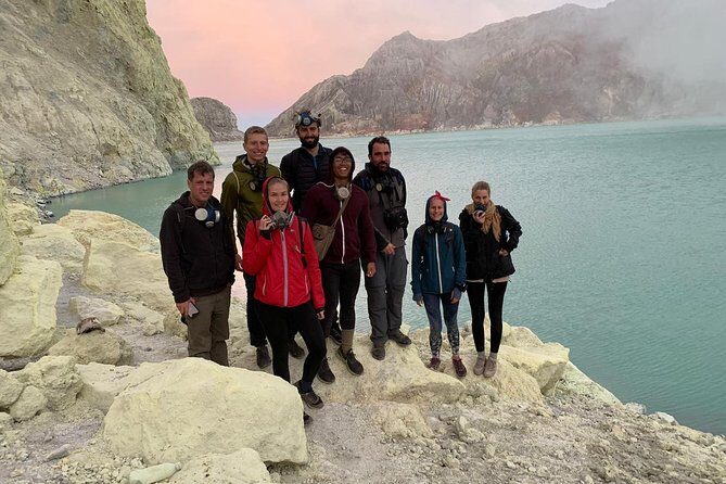 Daily Ijen Blue Fire Tour - An in-depth look at the Ijen Blue Fire Tour