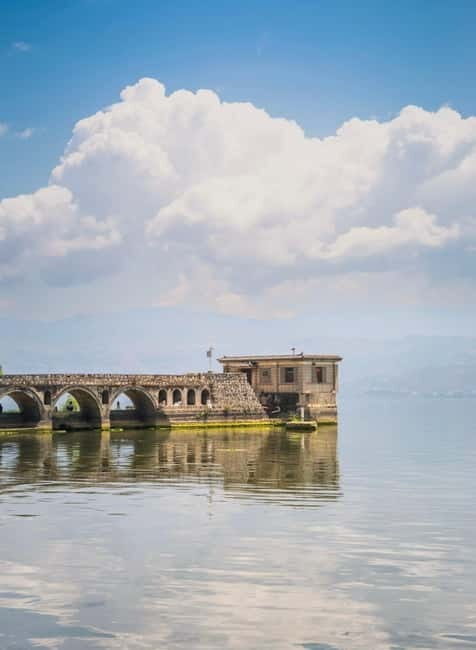 Dali Day Tour: Scenic Lakes, Bai Heritage & Tie-Dye Workshop - What’s Included & What’s Not