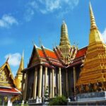 Damnern Saduak Floating Market, Grand Palace, Wat Phra Keo & Wat Pho - Who should consider this tour?