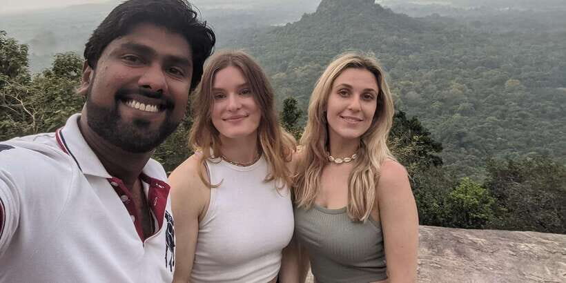 Day Tour Kandy to Sigiriya Excursion - Dambulla Cave Temple: Art and Spirituality