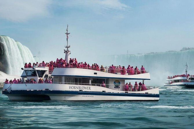 Day-Trip from Toronto to Niagara Falls with skip-the-line boat - Who Should Consider This Tour?