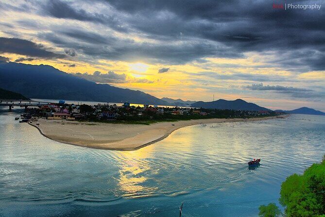 Day Trip Hue - Hoi An day trip By Private Car - The Sum Up