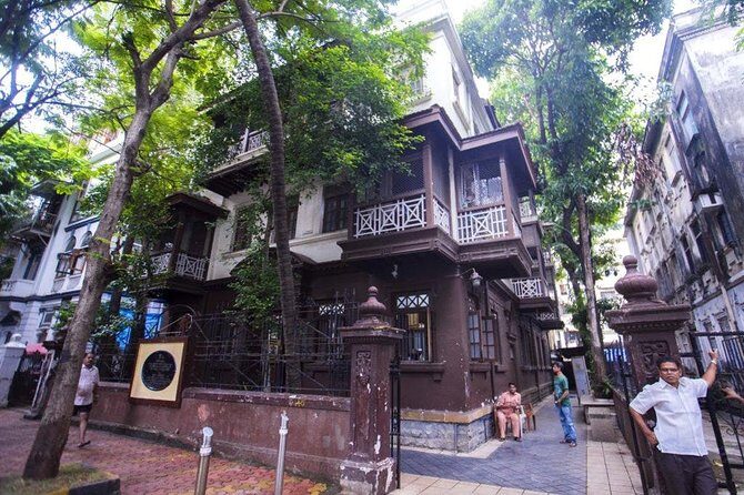 Day trip in Mumbai with Elephanta Caves - Gateway of India: Mumbai’s Colonial Icon