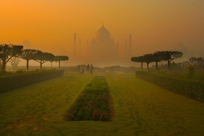 Day Trip to Taj Mahal, Agra Fort and Baby Taj Tour from Delhi - FAQ